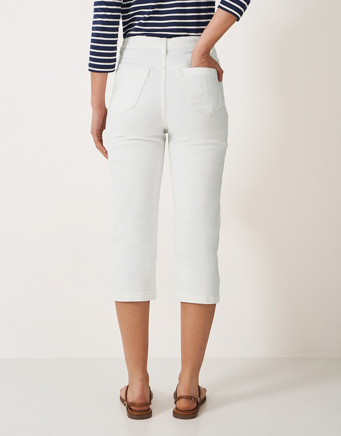 How to style Capri pants - Crew Clothing Company